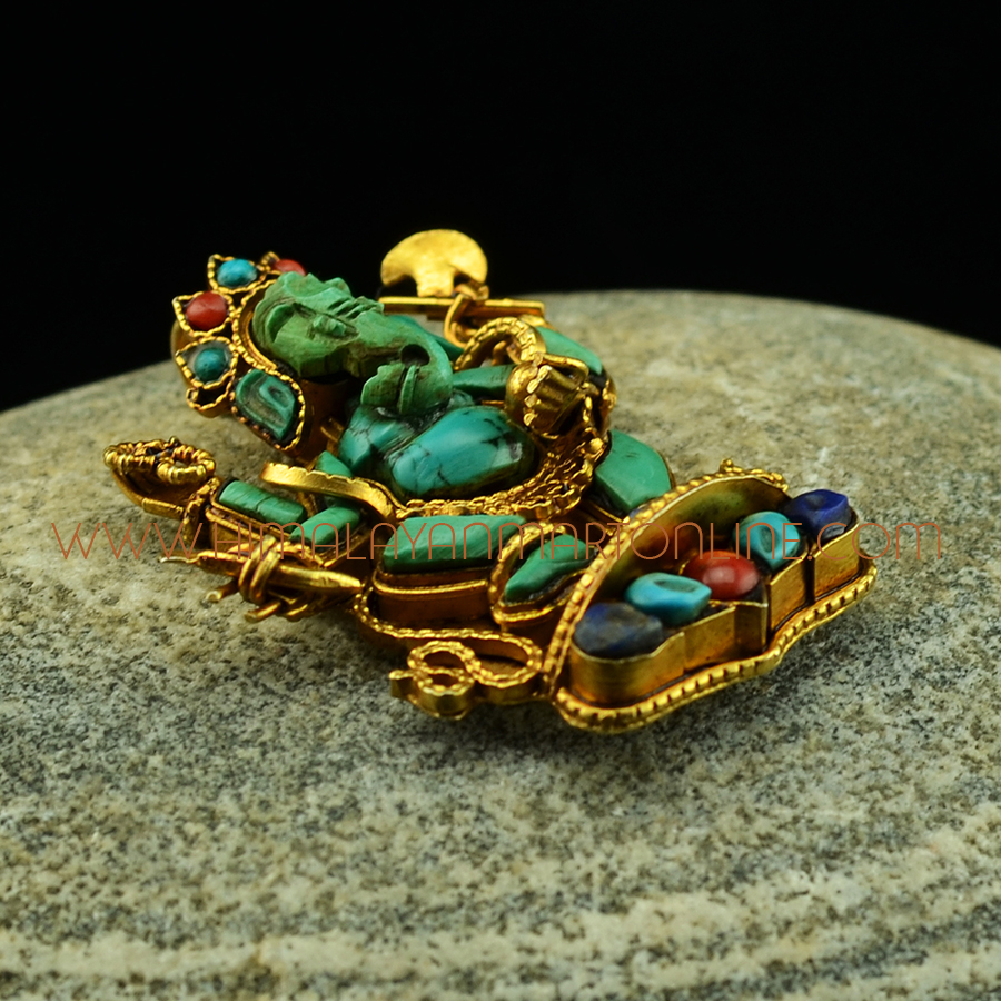 Fine Quality Dancing Ganesha Silver Pendant from Patan, Nepal